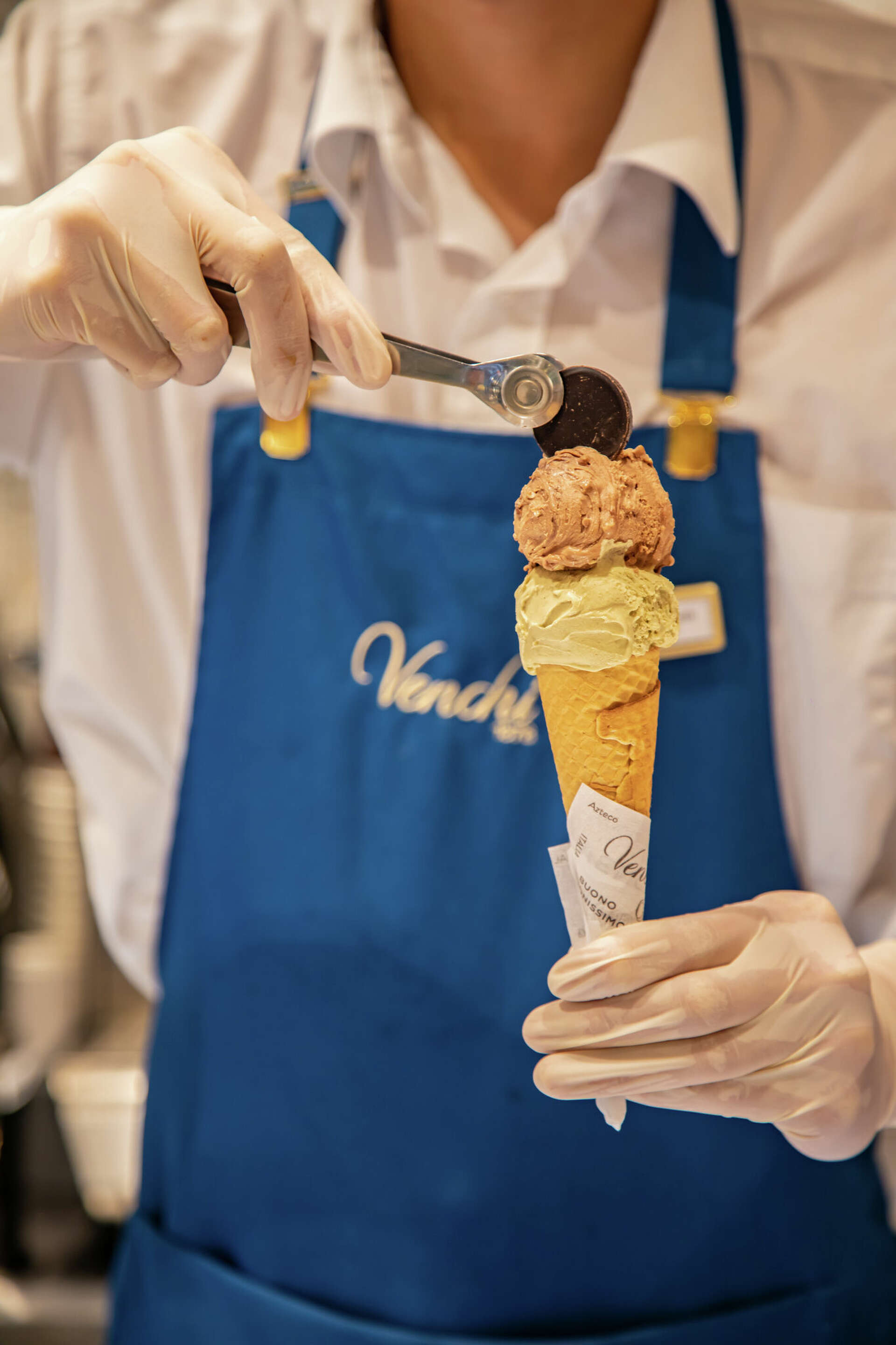 Venchi hiring a Bay Area taster to eat unlimited chocolate, gelato