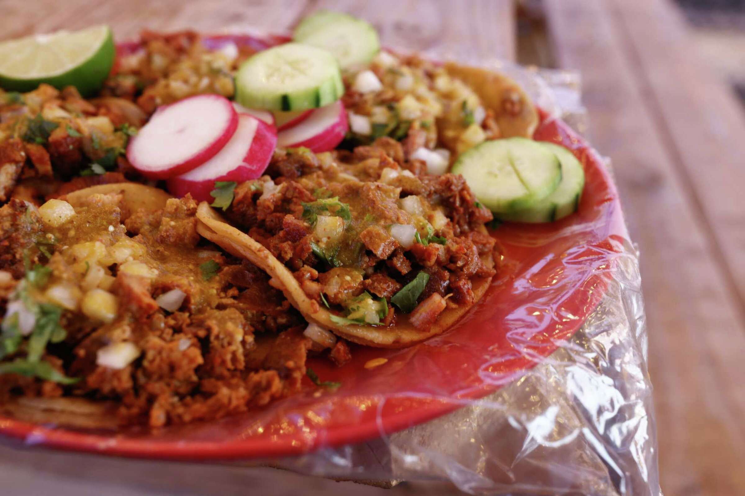 Tacos El Panzon: Salsa literally soars in Vallejo