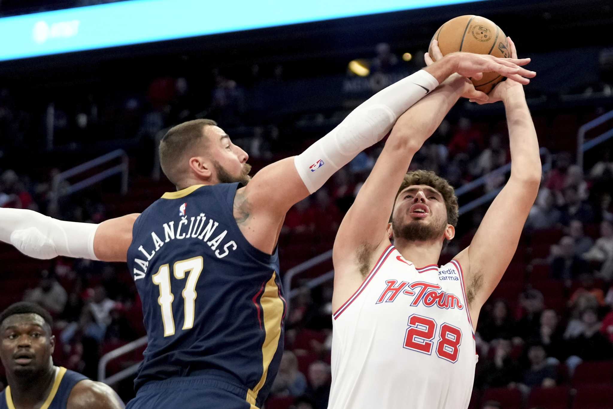 Rockets open in-season tournament with win for 5th straight victory