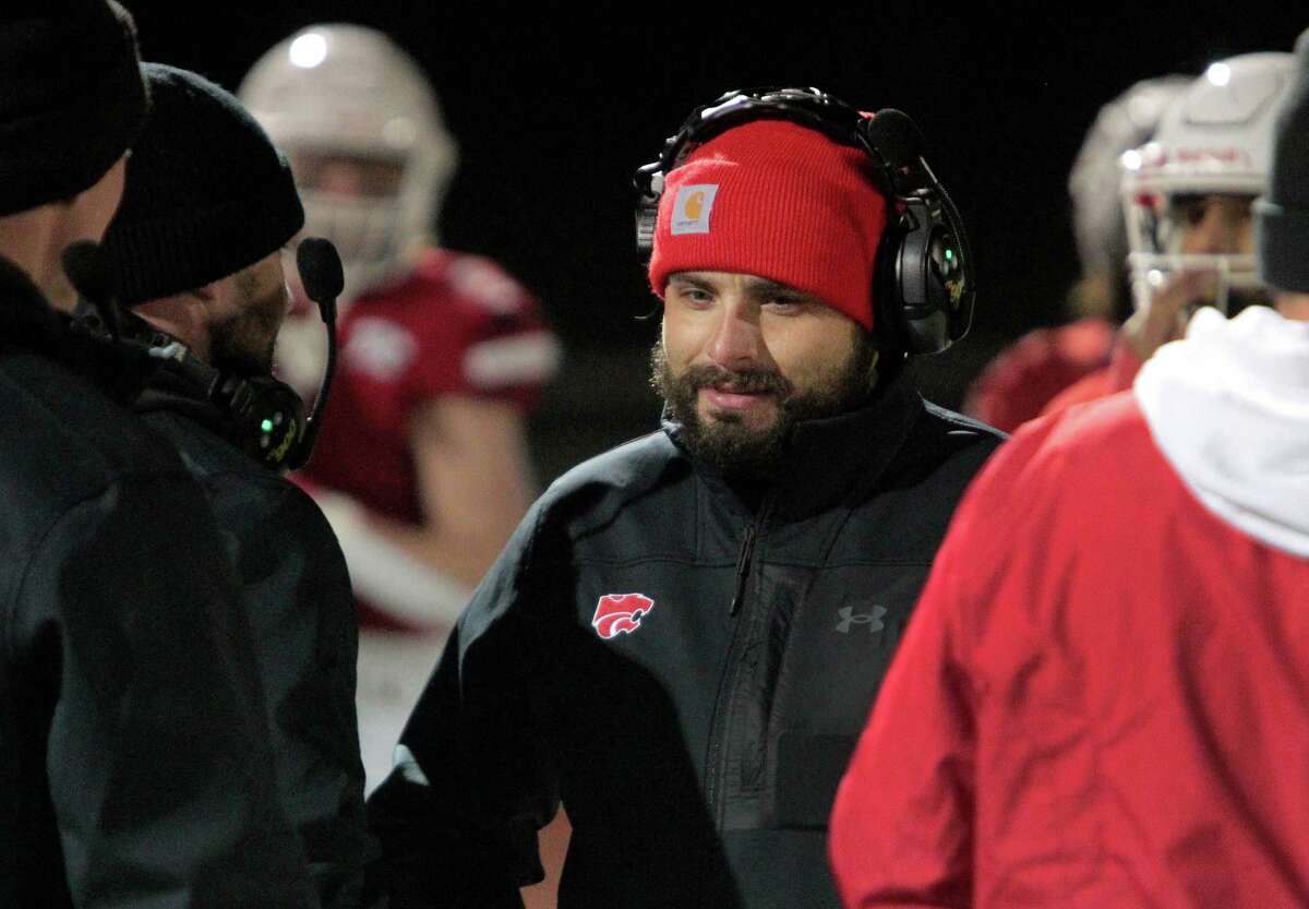 Masuk gets some coaches back for win vs. New Milford