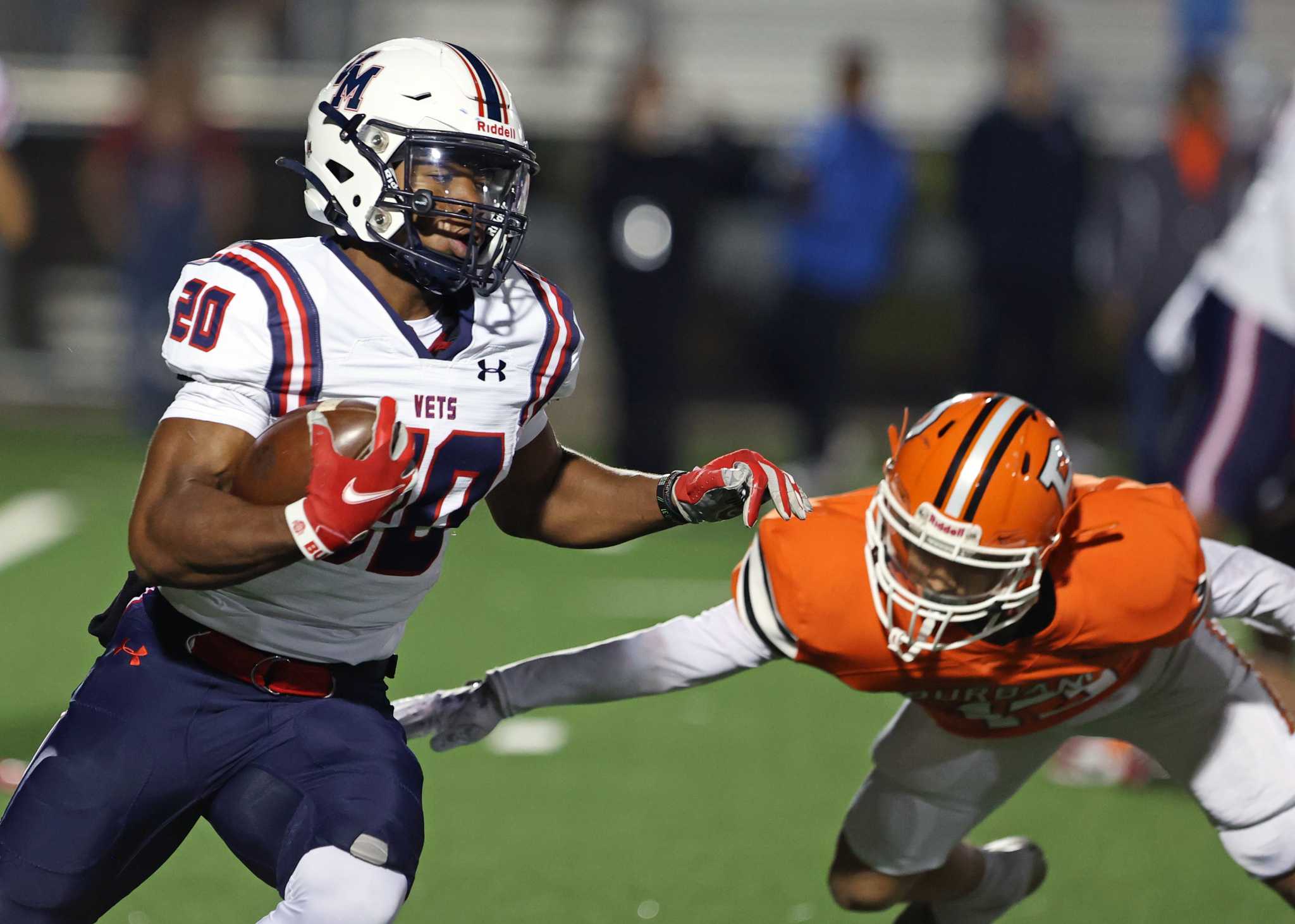 Veterans Memorial's James Peoples voted Athlete of the Week