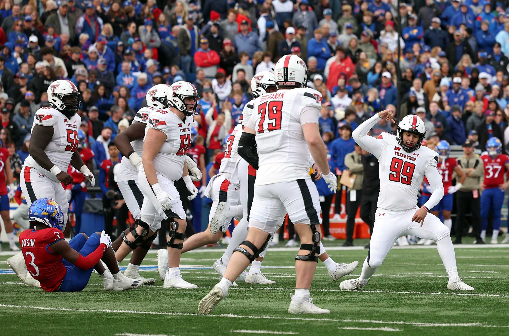 Texas Tech football: Red Raiders upset No. 19 Kansas on late kick