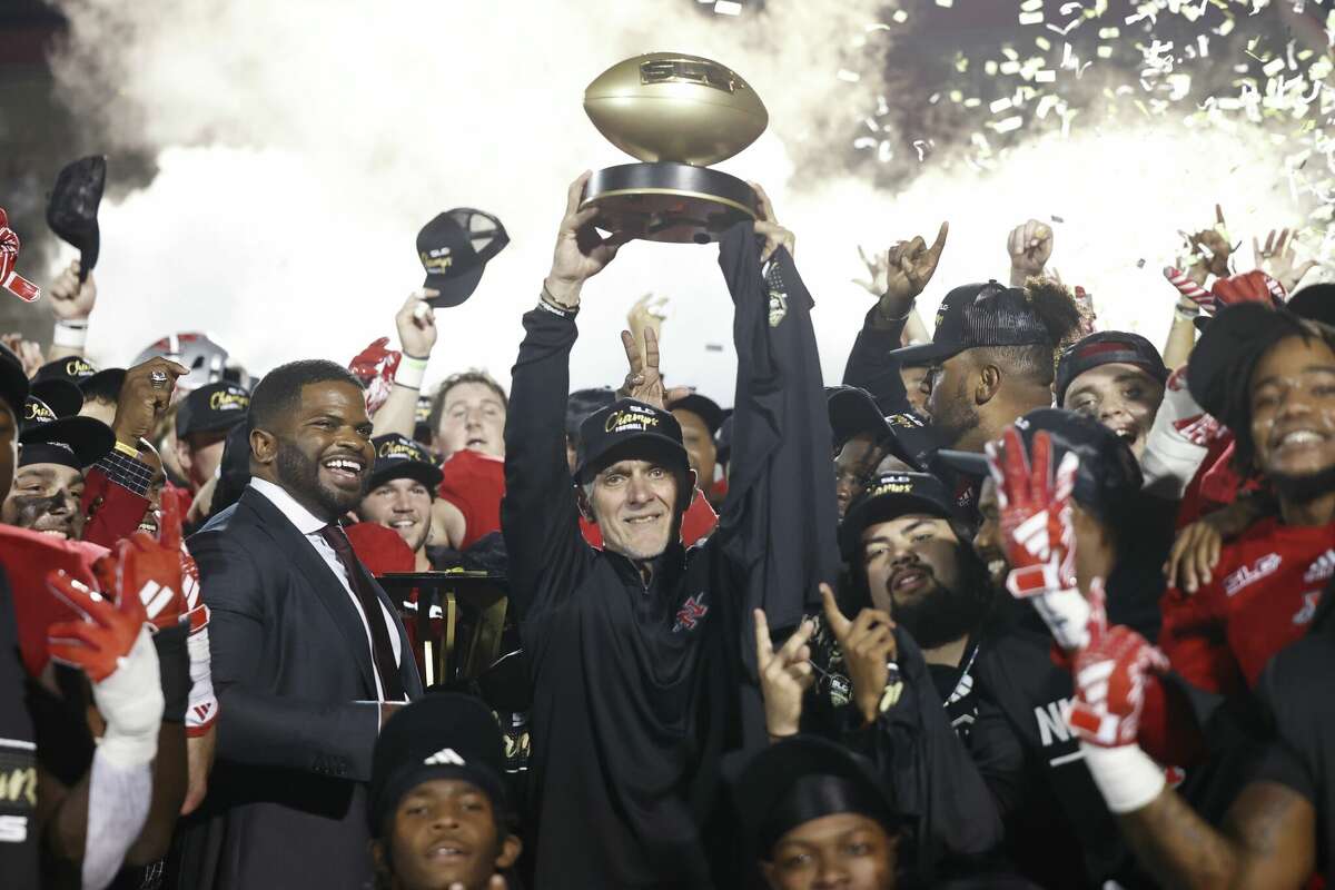 Lamar's title hopes dashed as Nicholls wins Southland crown