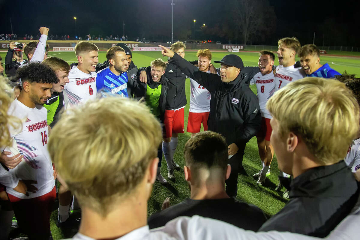 SIUE men's soccer coaches named USS Region Staff of Year