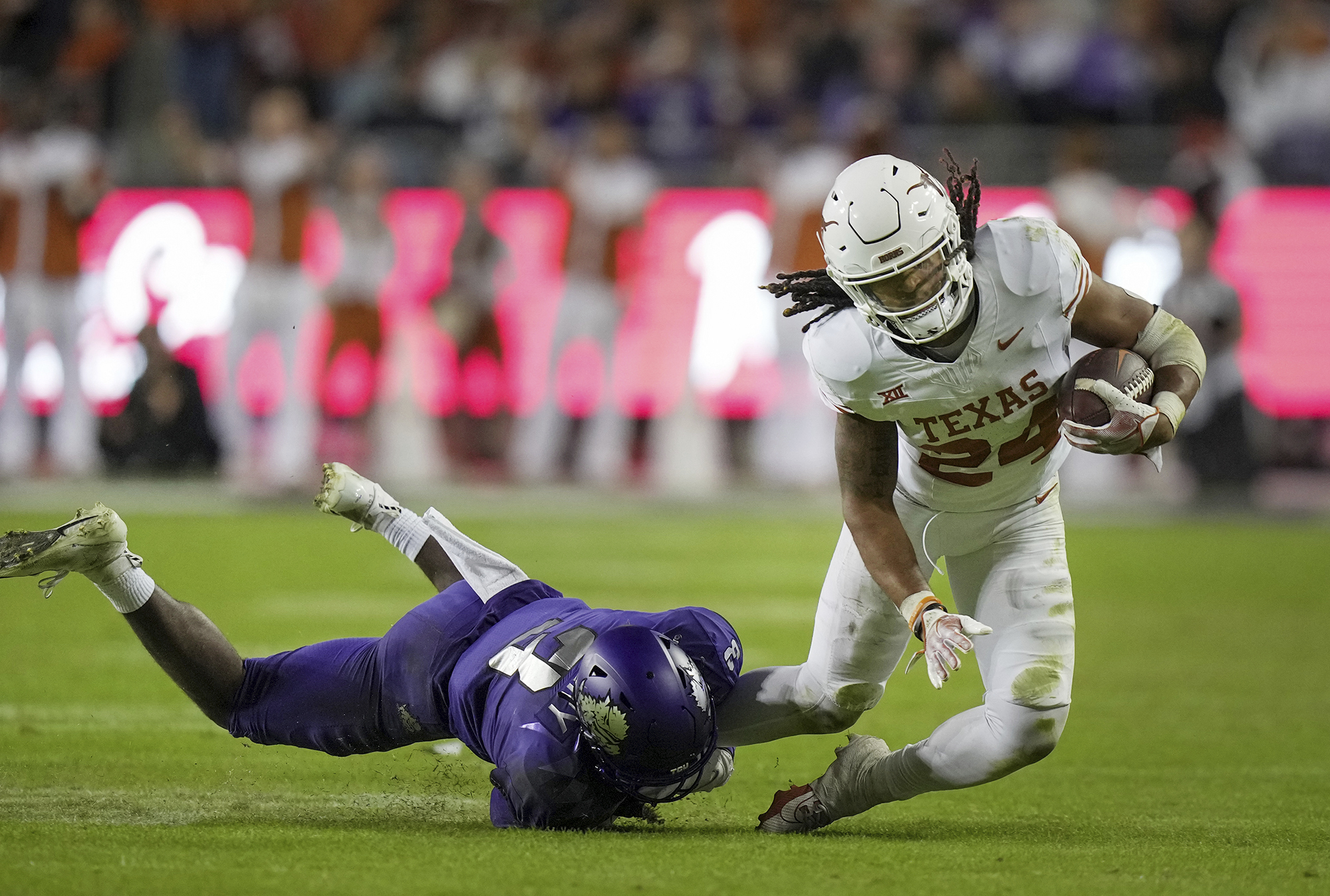 University of Texas running back Jonathon Brooks out for season