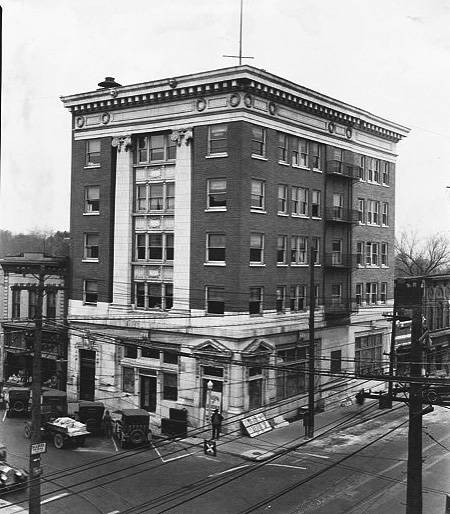 Tracing the history of the BANK of Edwardsville