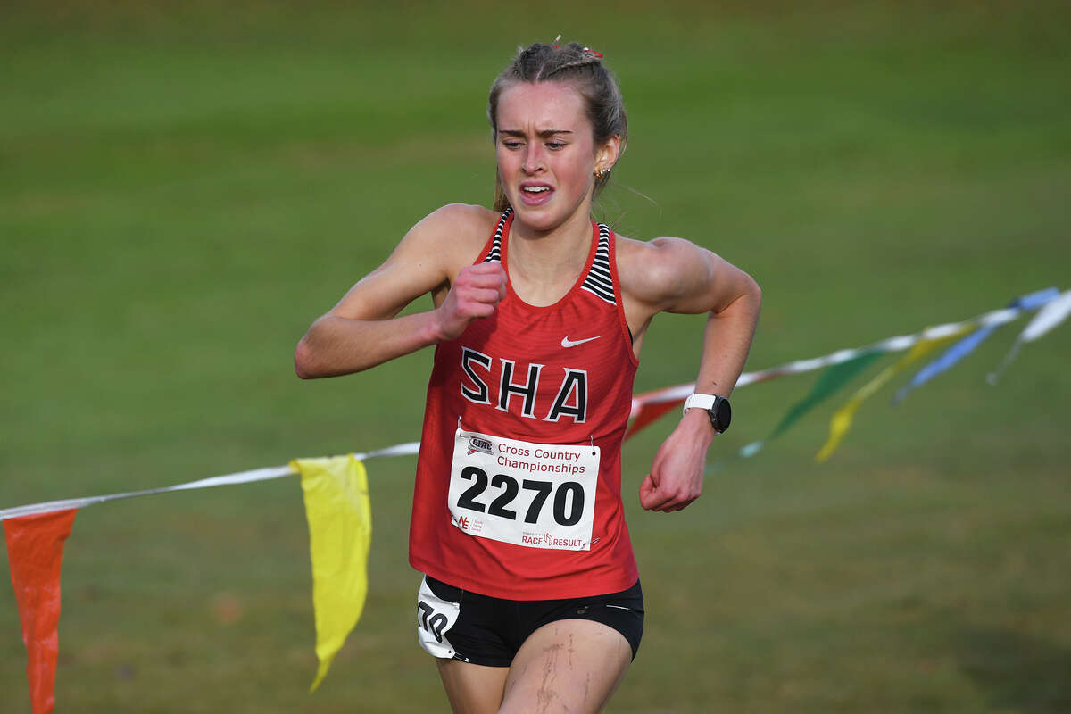 The 2023 GameTimeCT All-State Girls Cross Country Team