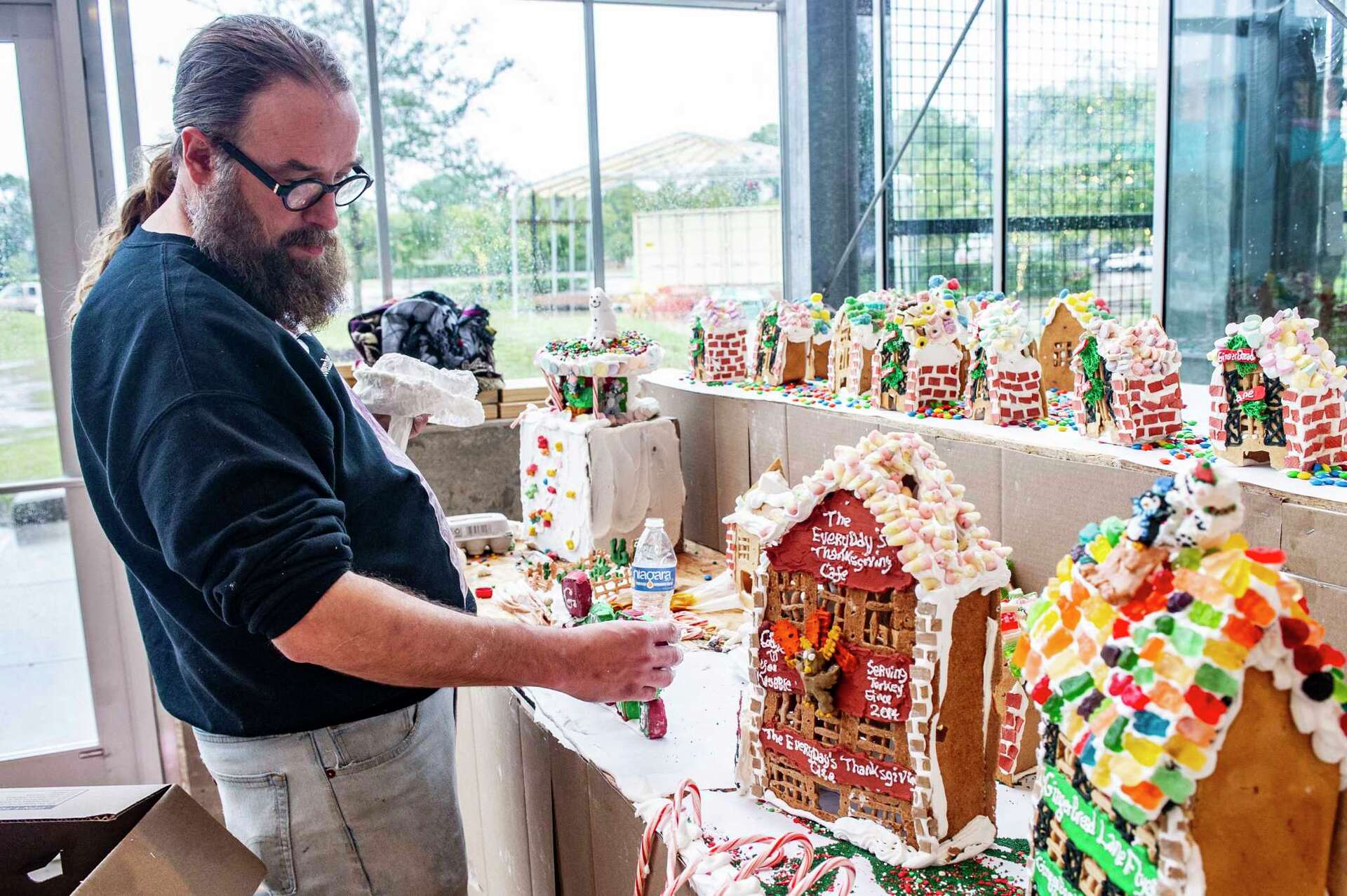 World’s largest edible gingerbread house at Houston Farmers Market