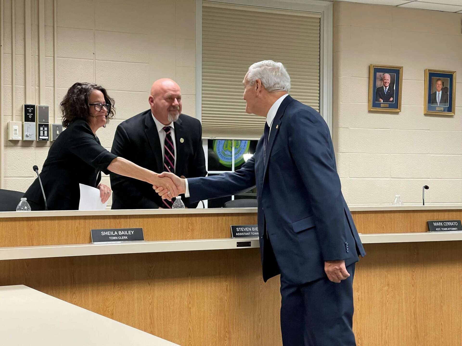 Enfield Town Manager Christopher Bromson to retire in March