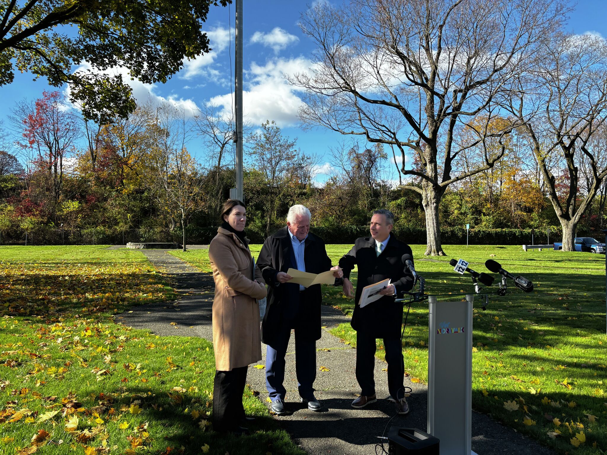 Norwalk to remove 400 redundant utility poles in CT pilot program