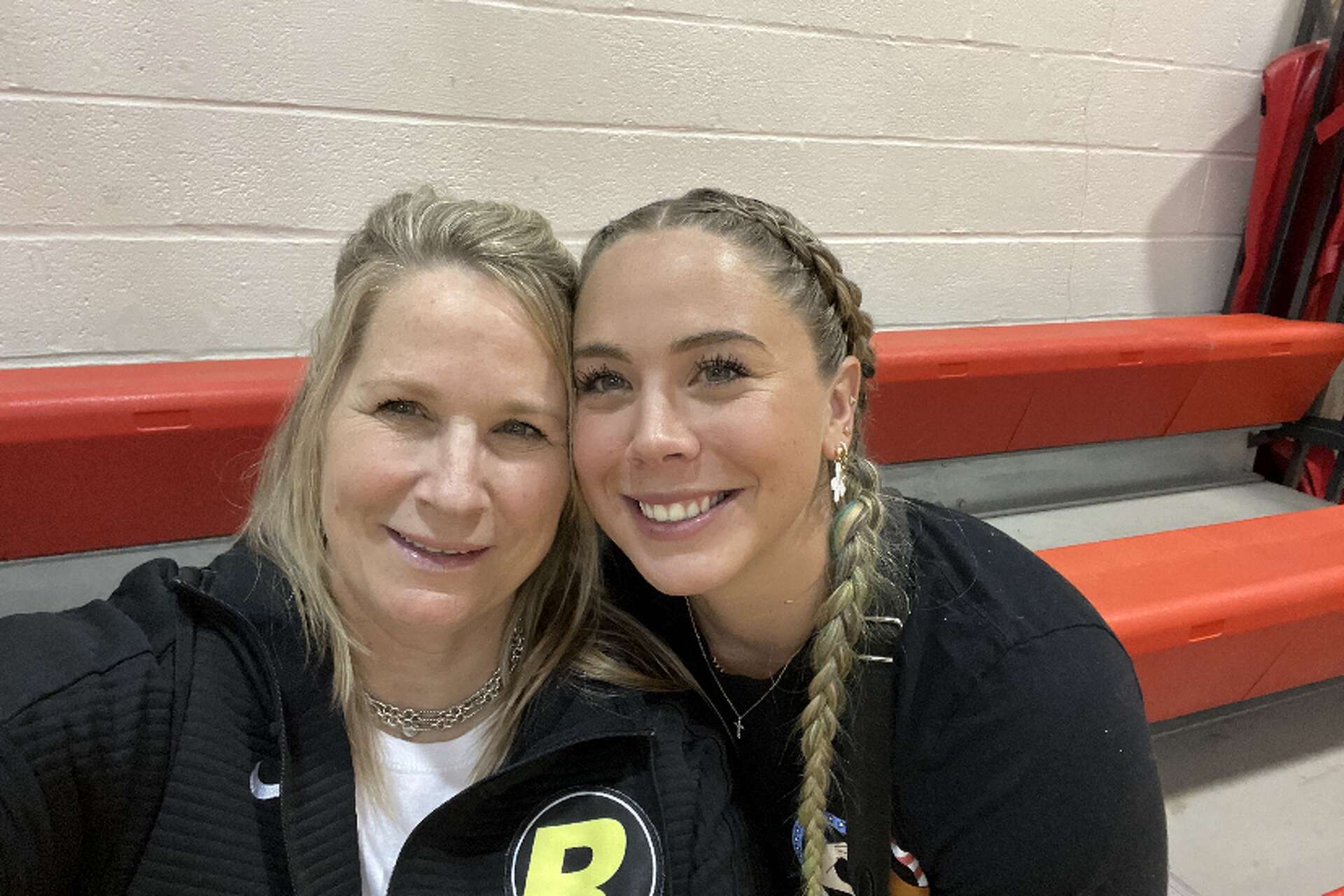 Ex-UConn assistant Ellen Masonius will see daughter face Huskies