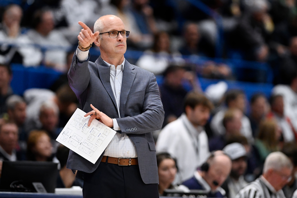 Key to UConn men's basketball team's season remains bench play