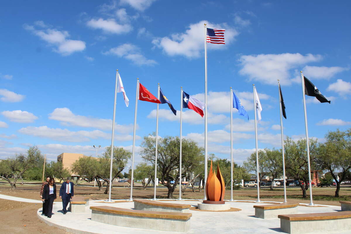 Laredo unveils Vietnam Veterans Plaza, surprises Veteran of the Year
