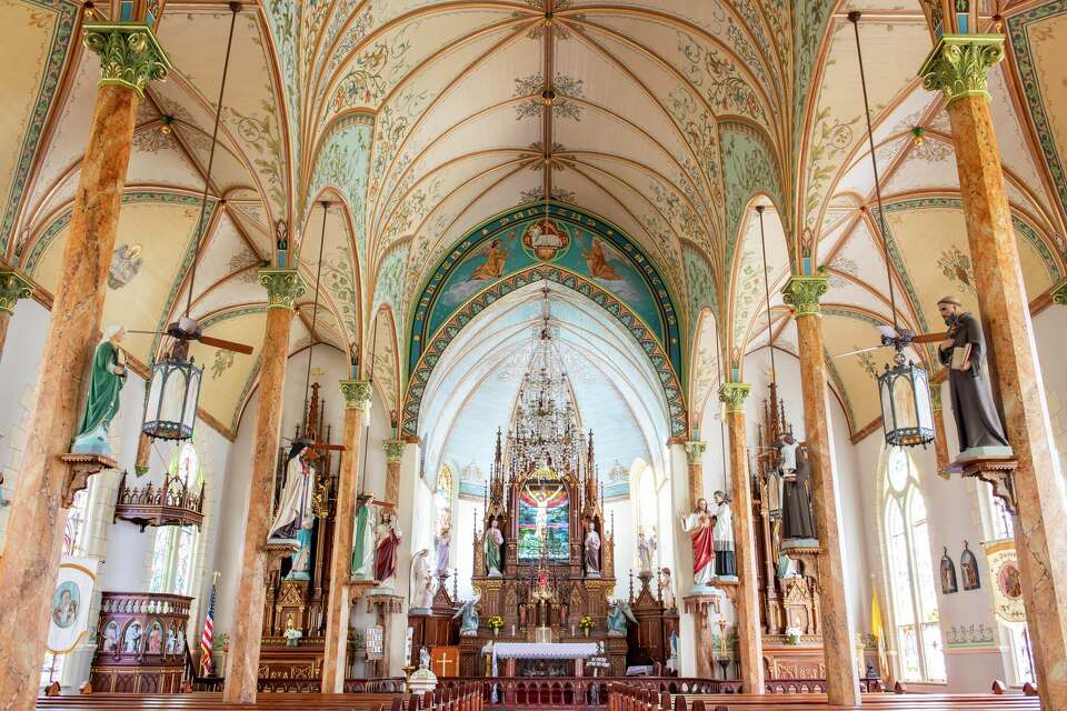 How to visit the beautiful painted churches of Texas