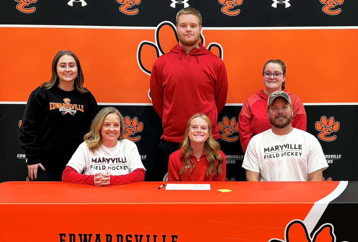 EHS announces 11 student-athletes to play in college