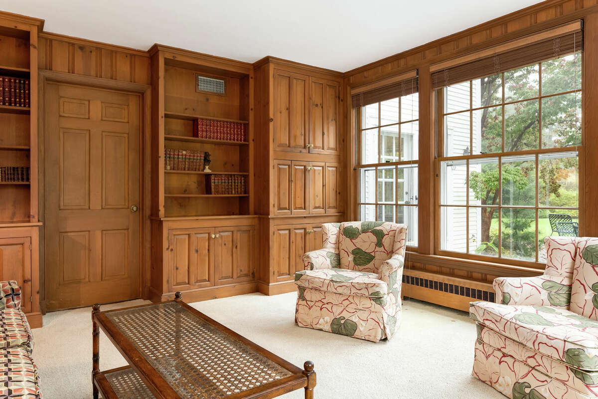 Classic colonial on idyllic Rockefeller land