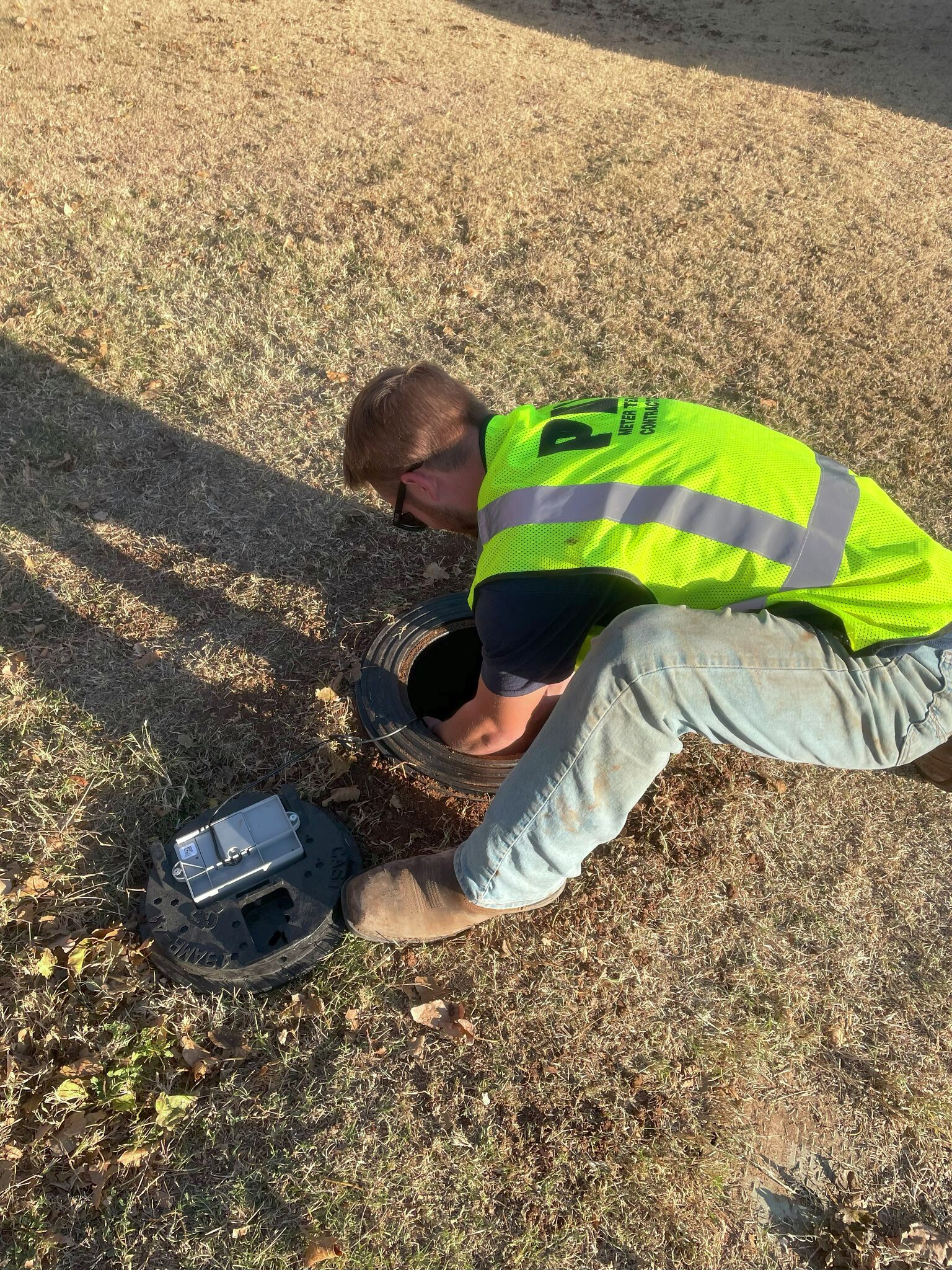 City contractors install test meters