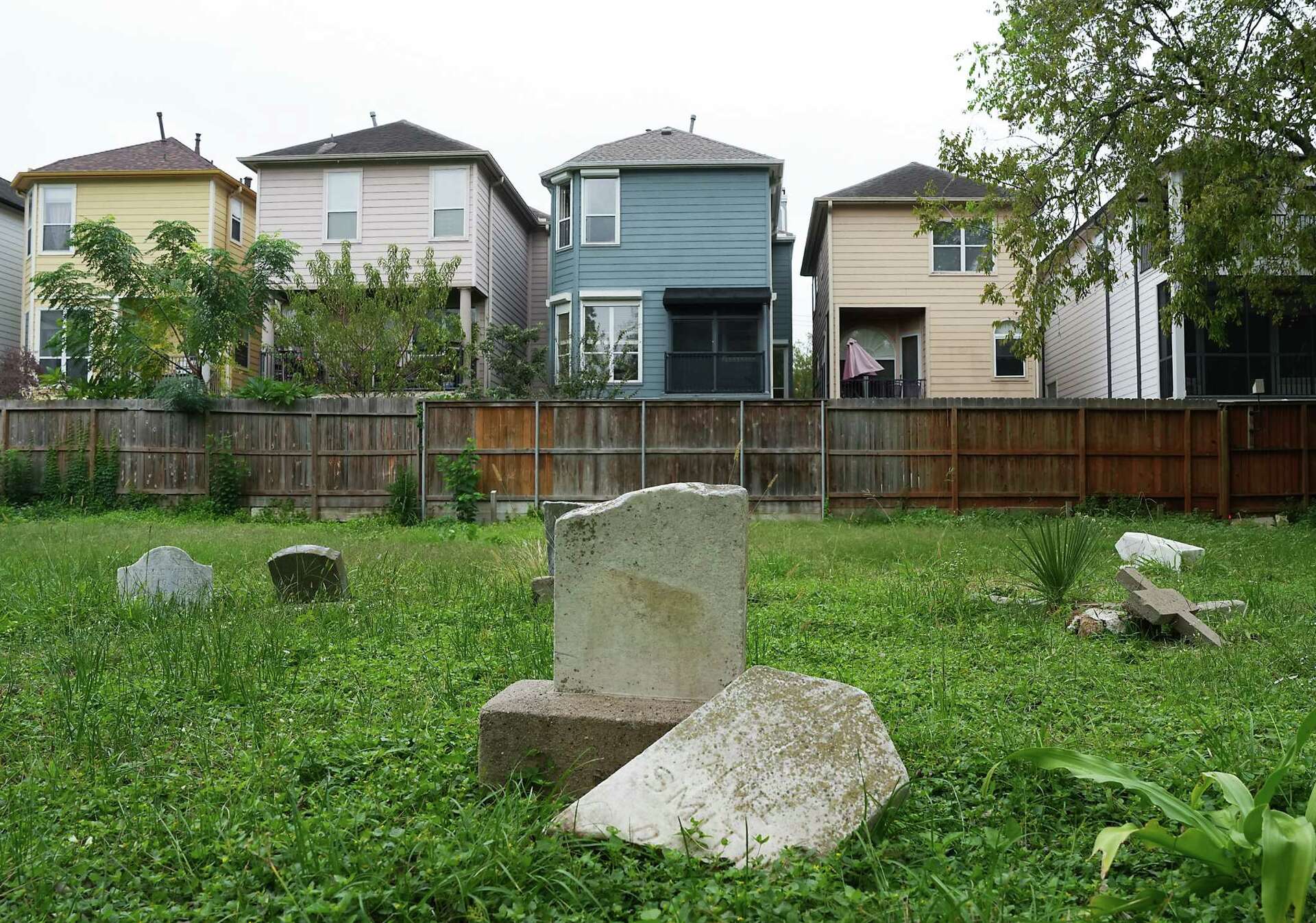 Houston Historic Black cemetery where Jack Yates rests in disrepair