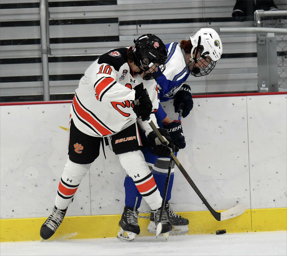 Edwardsville routs Columbia with third 12-goal performance