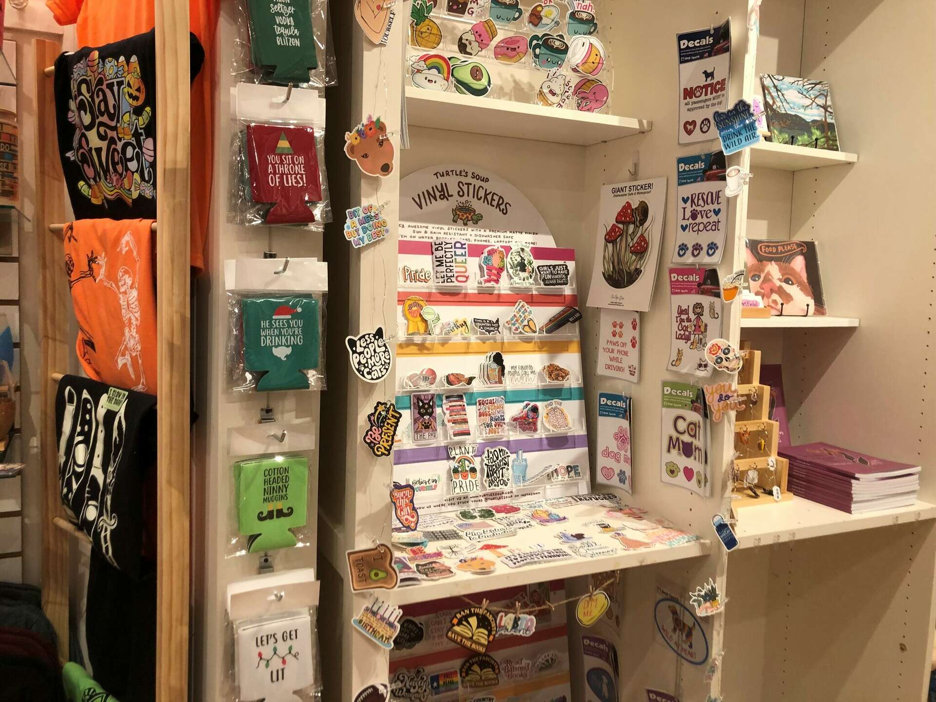 Artique retail co-op gives makers and collectors a place to shine