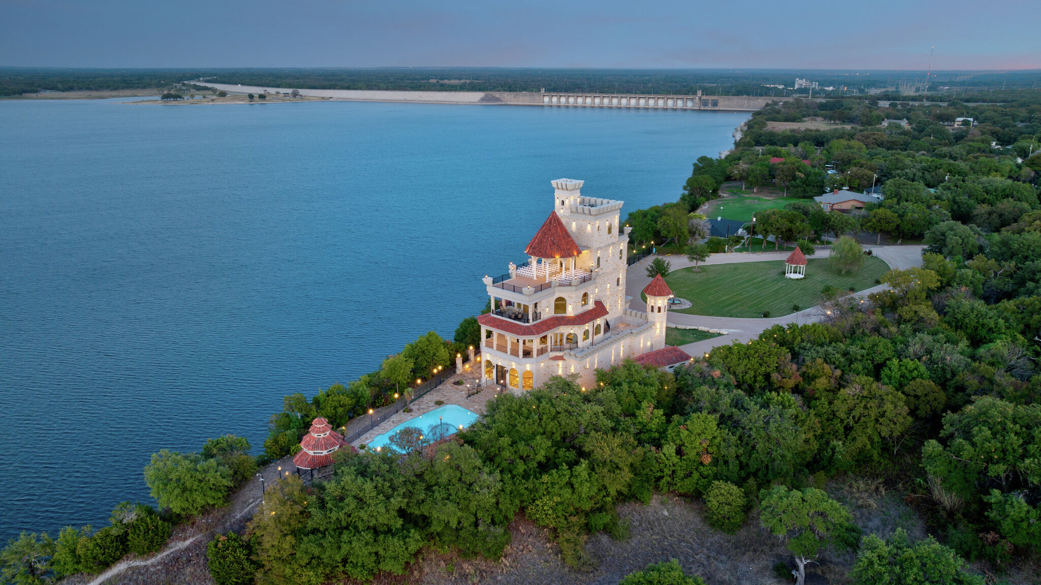 Texas castle fit for Disney princess hits market for $5.5M