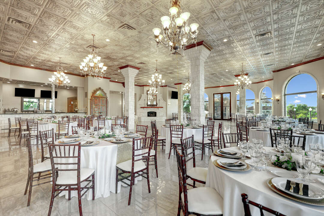 Texas castle fit for Disney princess hits market for $5.5M