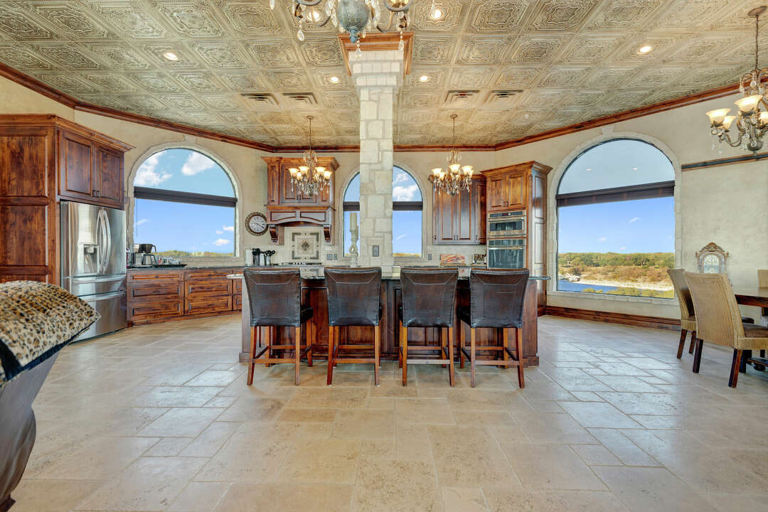 Texas castle fit for Disney princess hits market for $5.5M