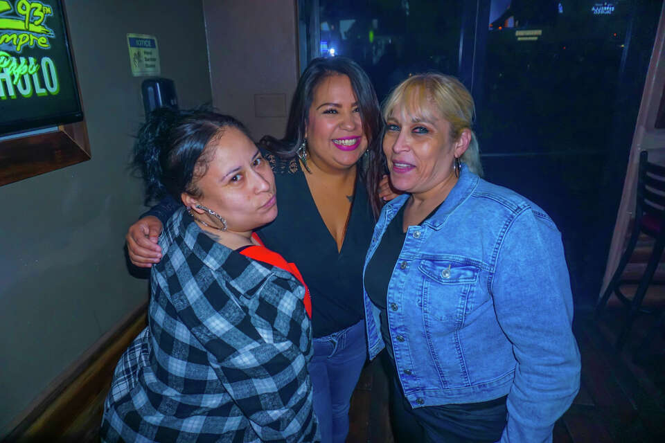 Photos of Laredo nightlife at Average Joe’s, Blue Moon, Luna Discotek