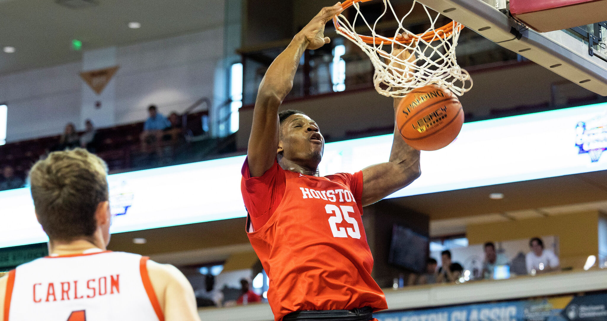 No. 6 UH fights off Utah to reach Charleston Classic title game