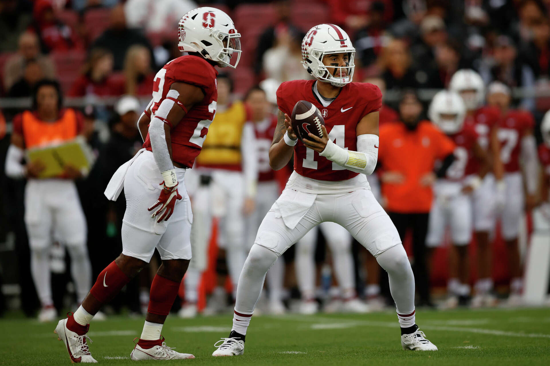 Fernando Mendoza roughed up, Cal tops Stanford in last Pac-12 Big Game
