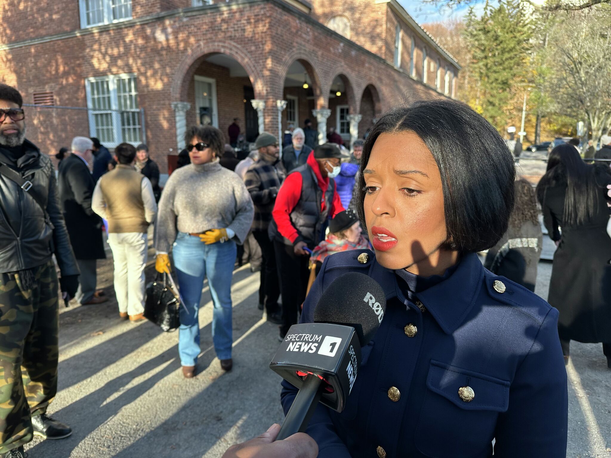 Albany city auditor Dorcey Applyrs announces mayoral bid