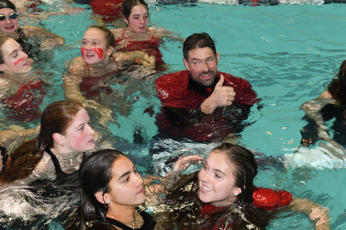 Greenwich girls swimming wins 21 State Open, 51st CT state title