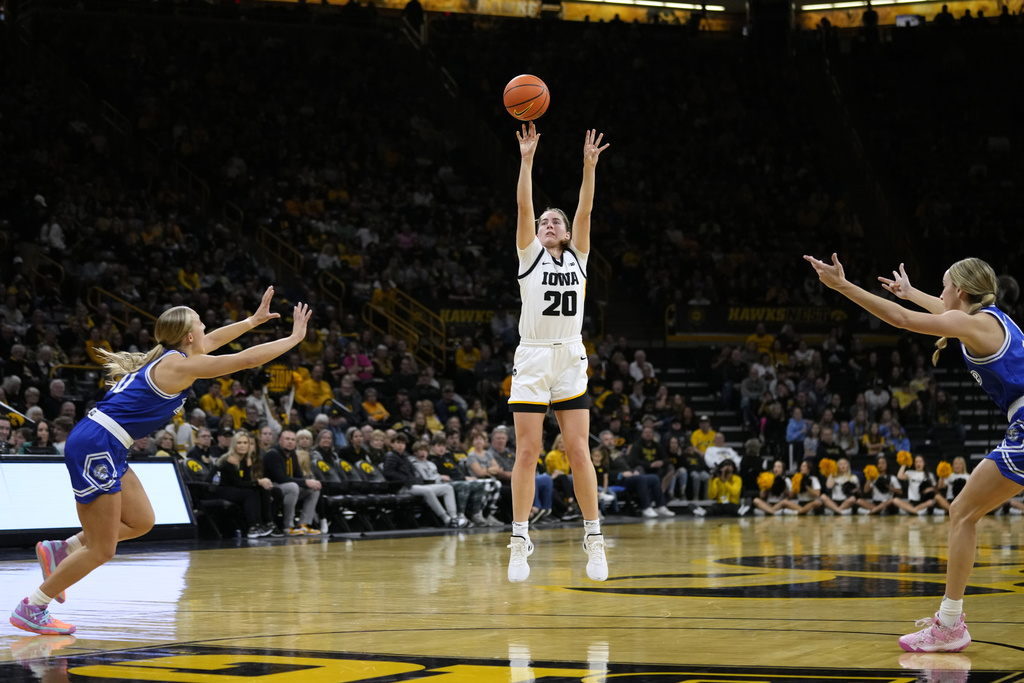EHS grad Kate Martin has career-night in Iowa