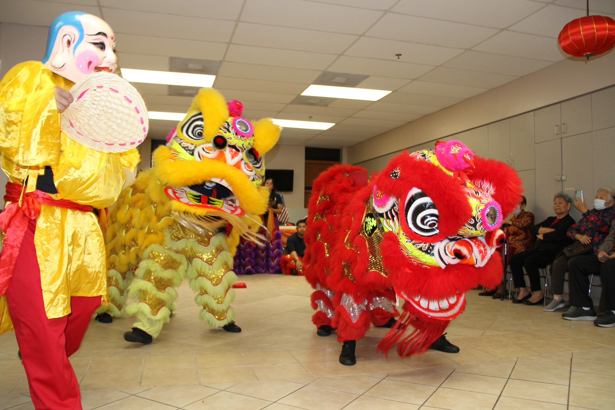 Houston PD’s lion dance troop to perform at Thanksgiving parade