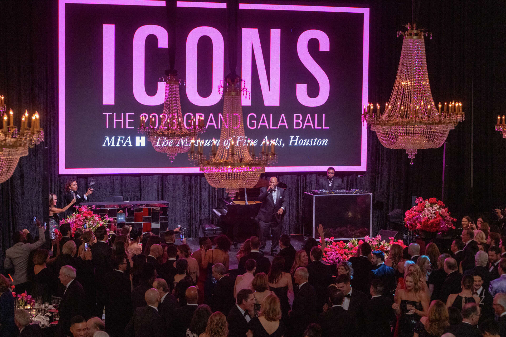 Bun B brings Trill Burgers pop-up to MFAH's $2 million gala