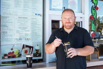 Duo was spurned by Fosters Freeze so they opened a Calif. burger rival