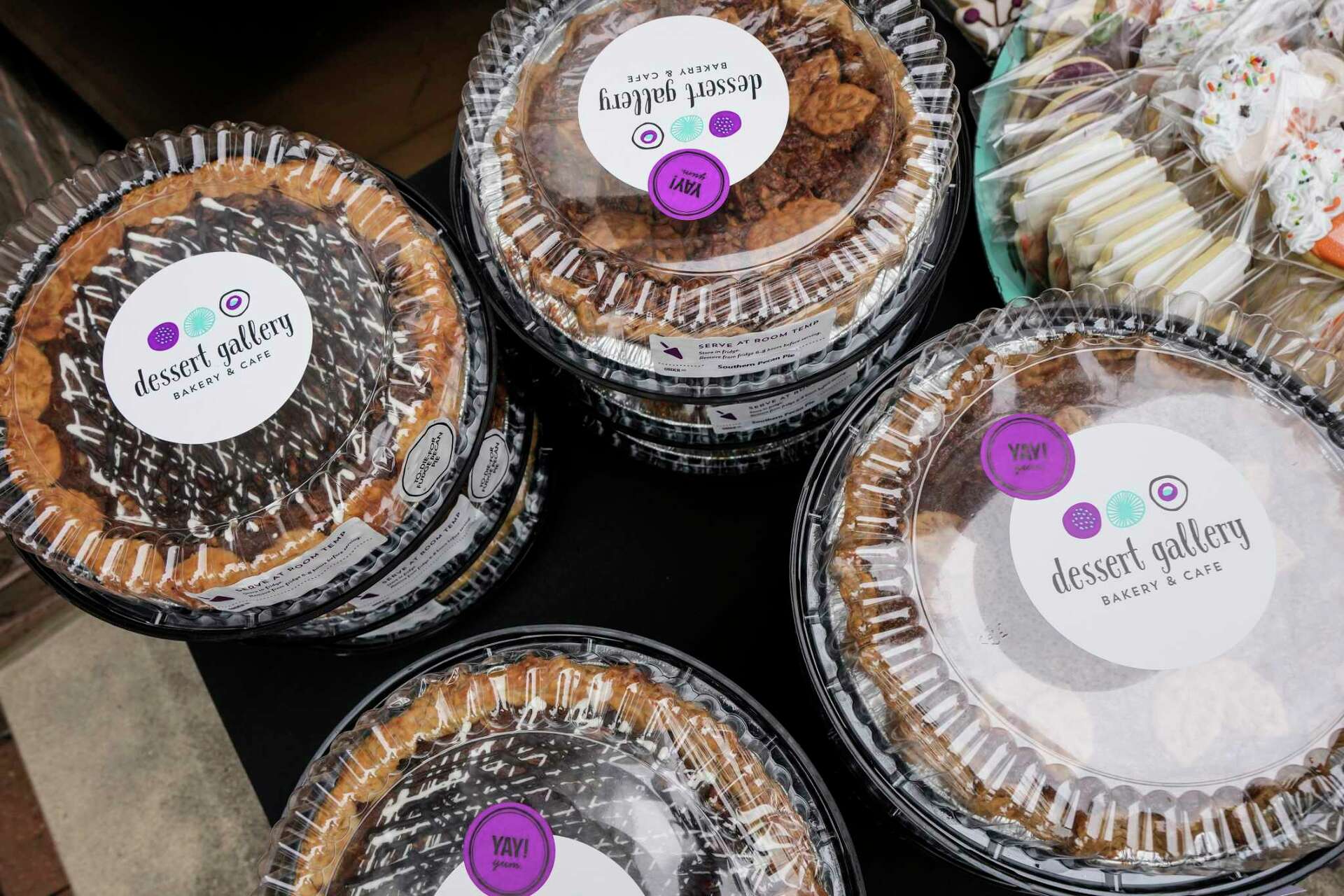 Houston-based bakery opens in The Woodlands ahead of Valentine's Day
