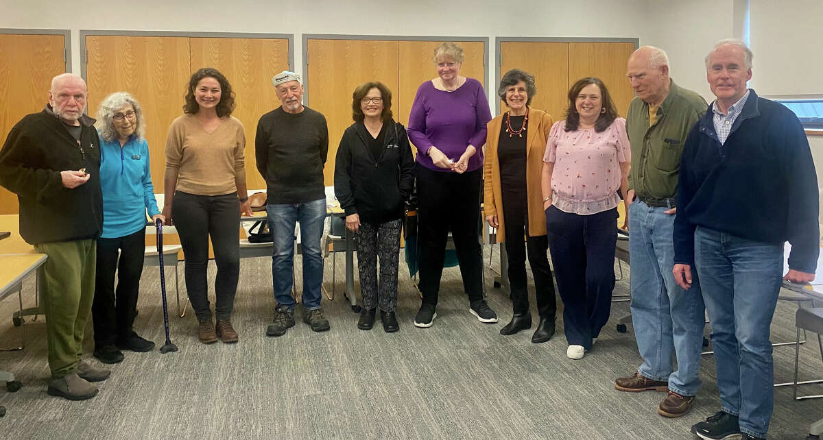 Wilton Poetry Society gives published, aspiring poets a place to share