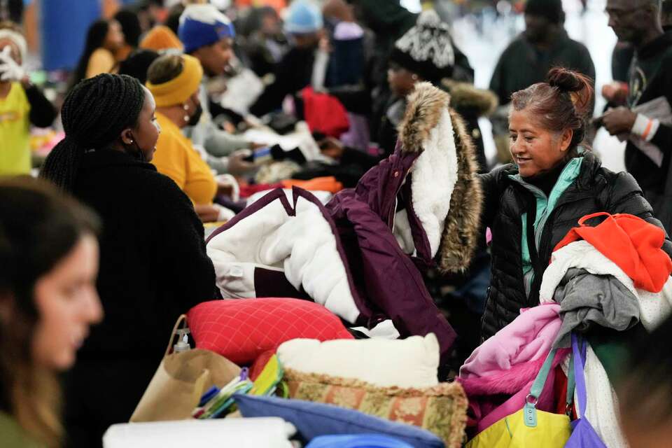 Thanksgiving Super Feast feeds thousands in 45th year