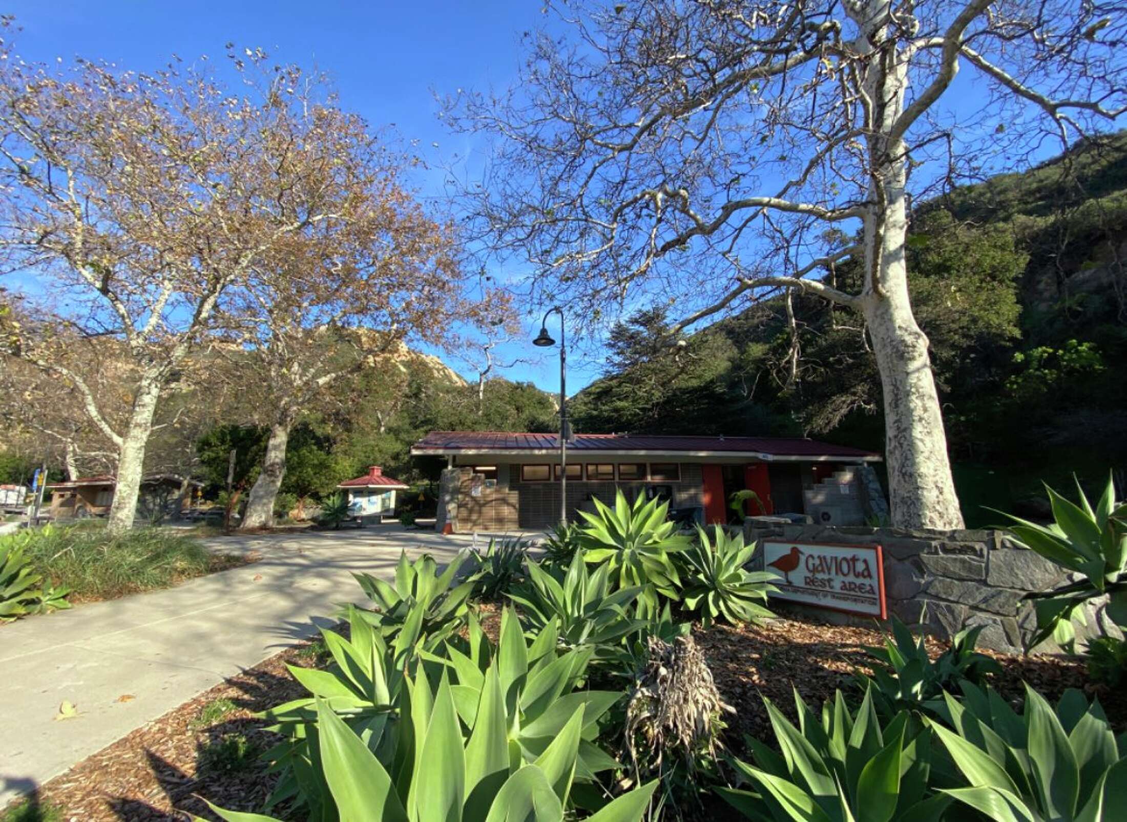 Caltrans reopened troubled Calif. rest stop. It closed 45 min. later.