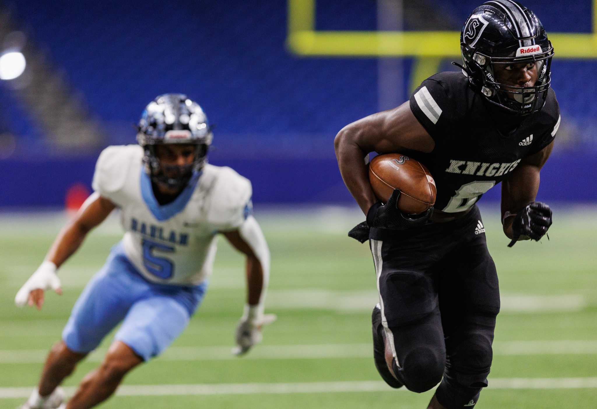 Steele football notches 48-27 playoff win over Harlan