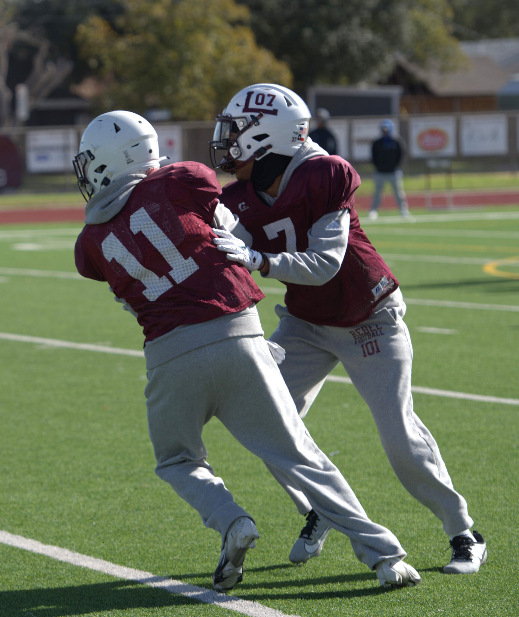 Legacy cornerback Brazzell pledges to Tennessee, joins brother