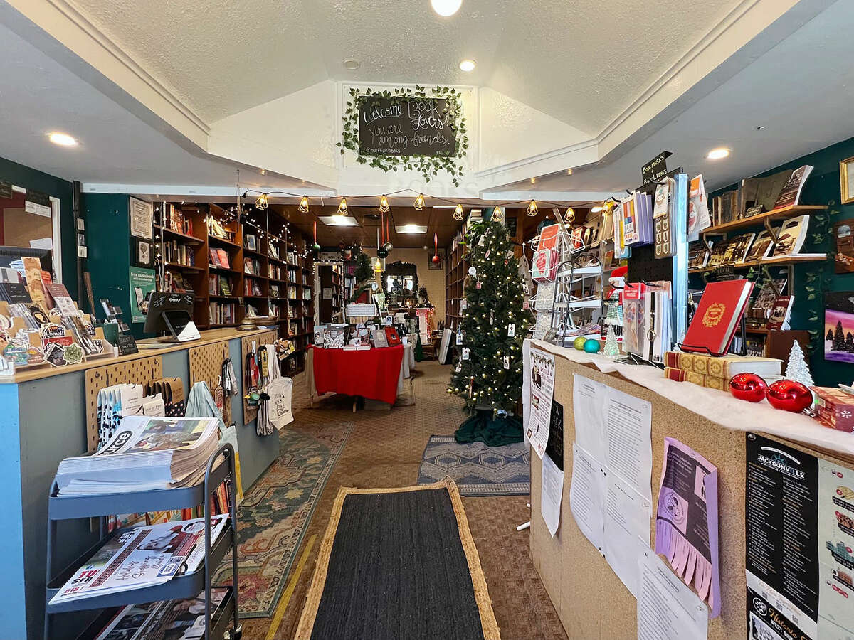 Visitor swept away by downtown Jacksonville's small-town charm