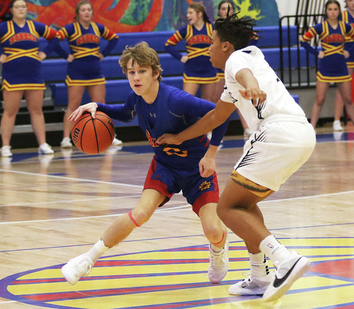 FRIDAY BOYS BASKETBALL: Piasa Birds hold off Jersey