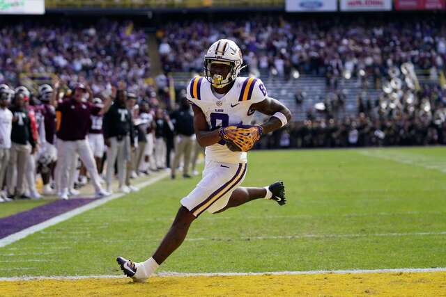 The controversy over LSU's live tiger on the field, explained