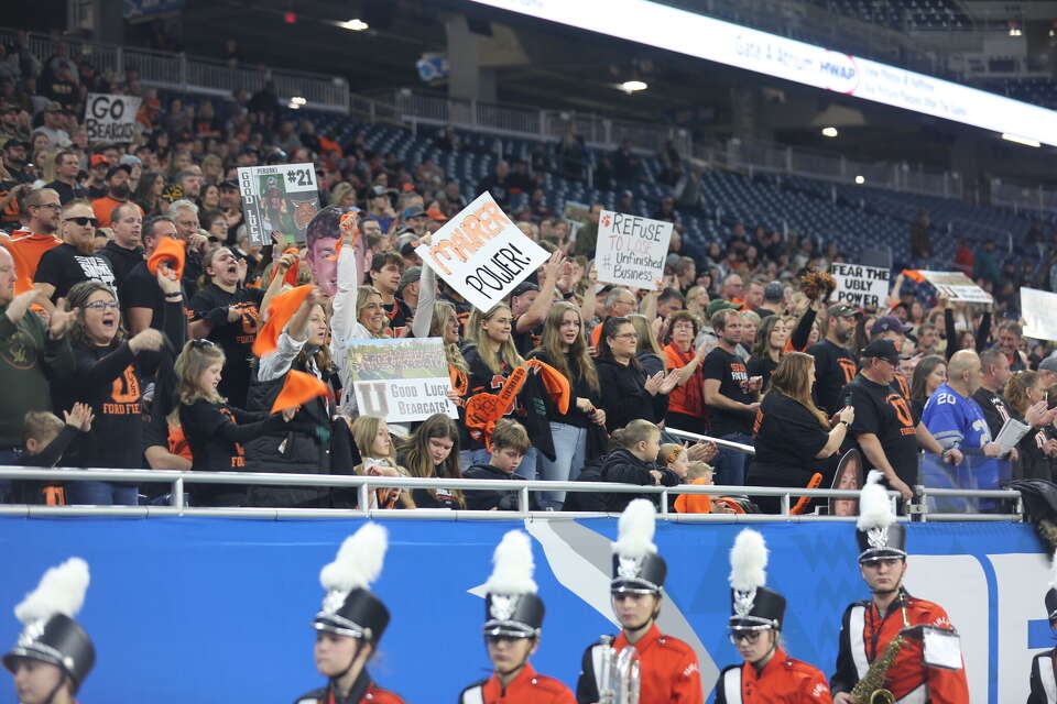 Ubly wins first ever football state championship in Division 8