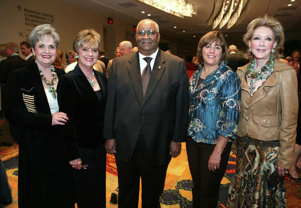 Leonard Lawrence, a trailblazer in San Antonio, dies at age 86