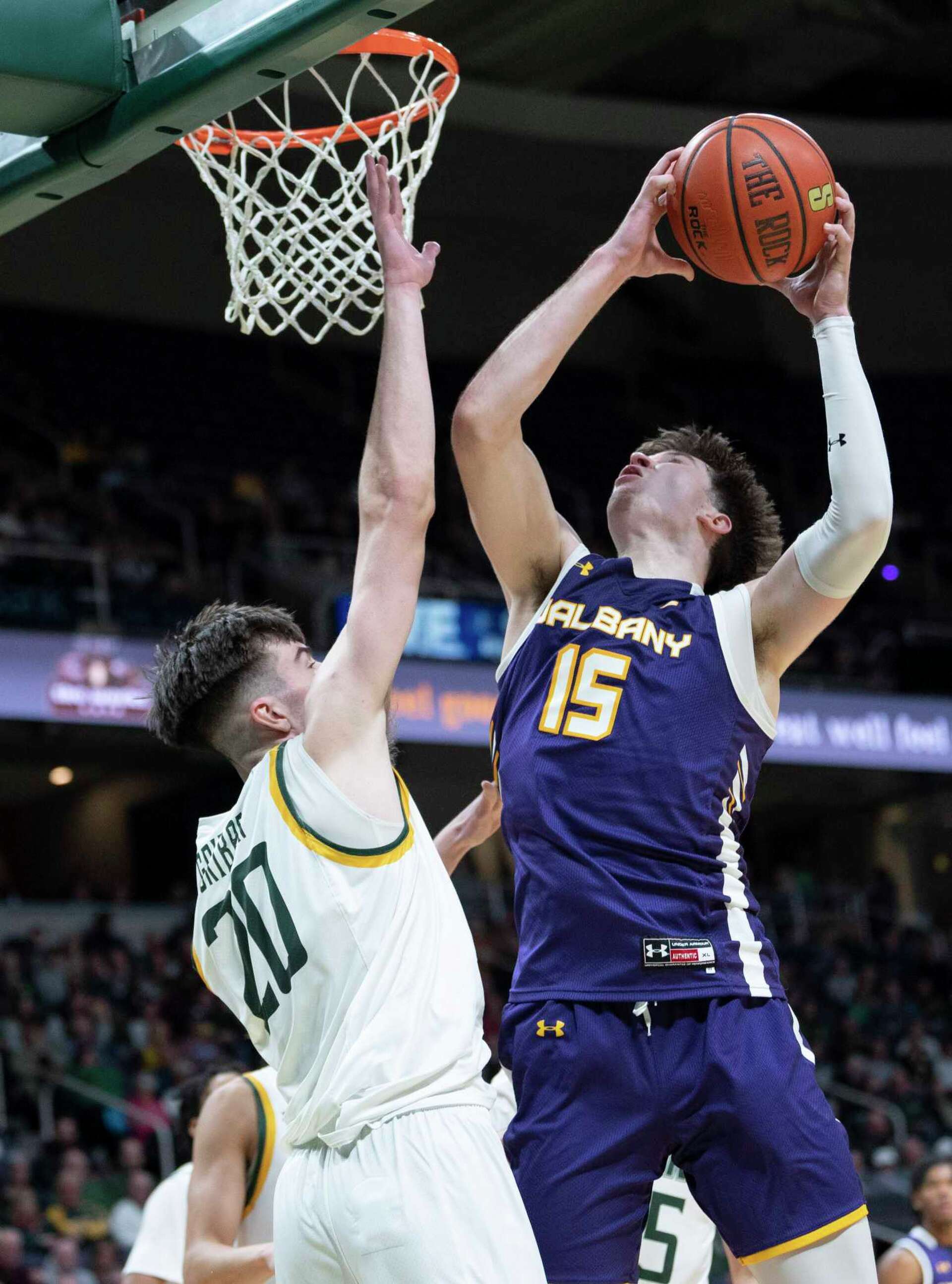 UAlbany men’s basketball adjusts to life without top rebounder Beagle