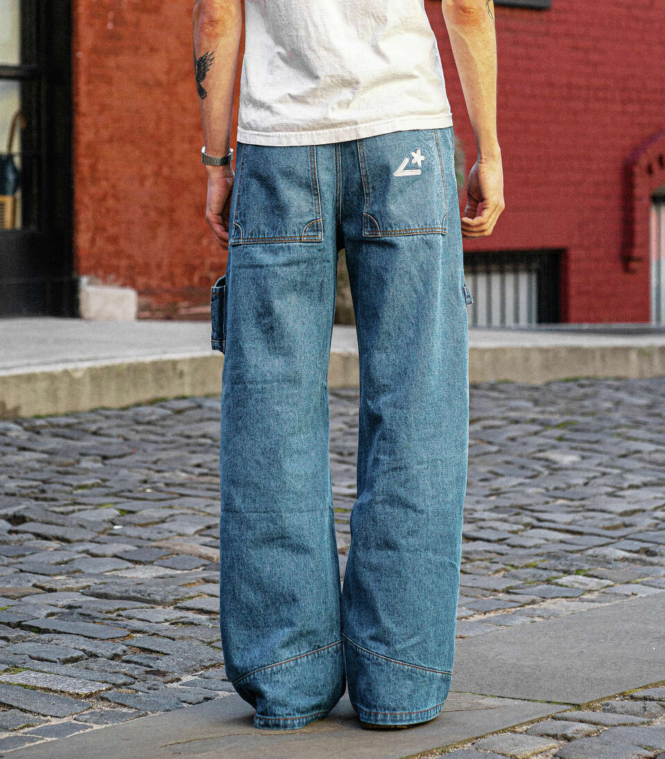 Middletown's Liquid Lagoon streetwear has surf/skate culture vibe