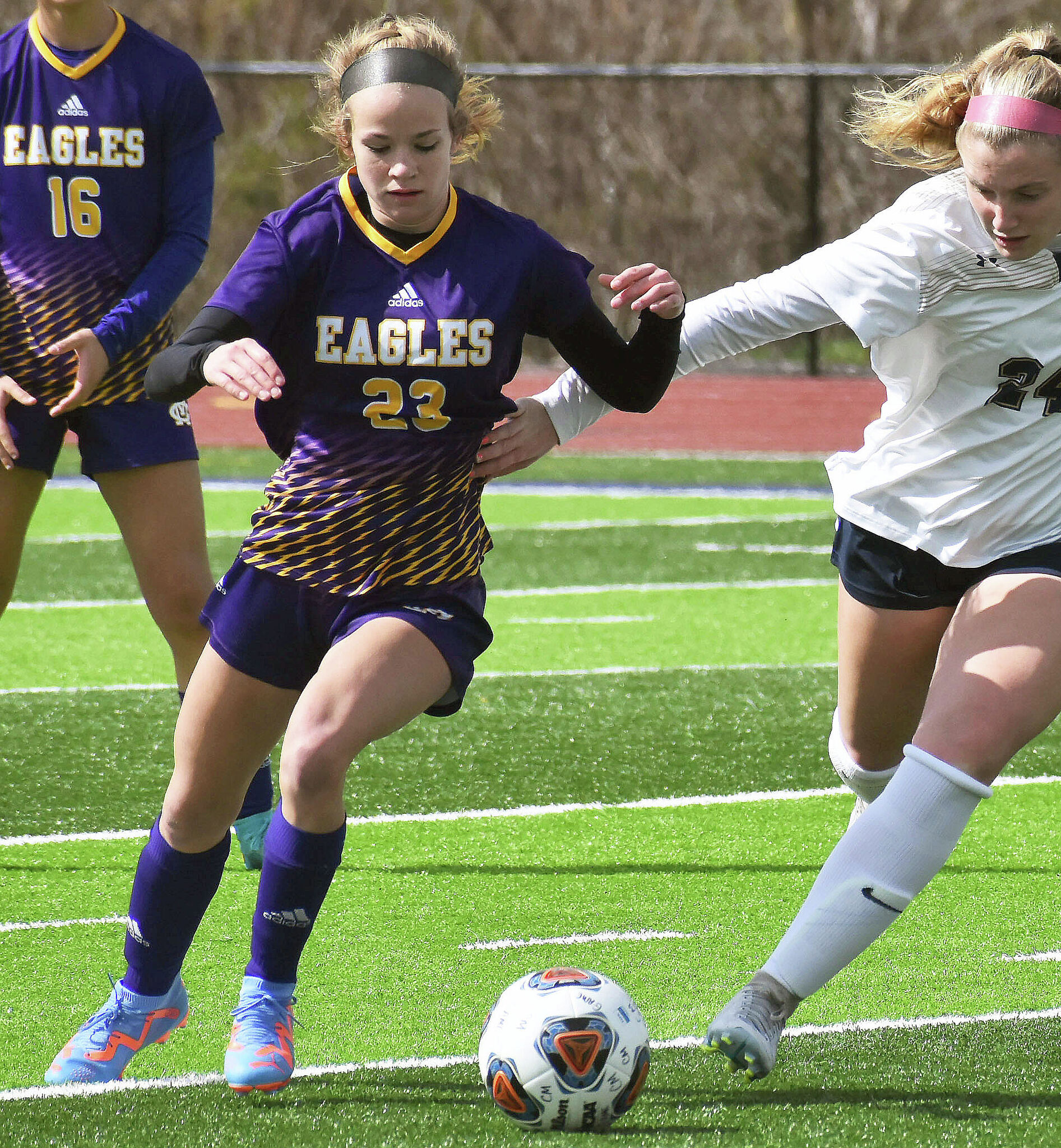 Garrett scores four in 7-0 CM opening win over Breese Central